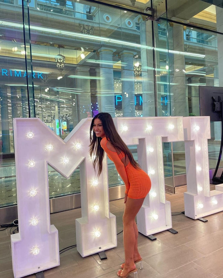 Picture of Daniella Ford