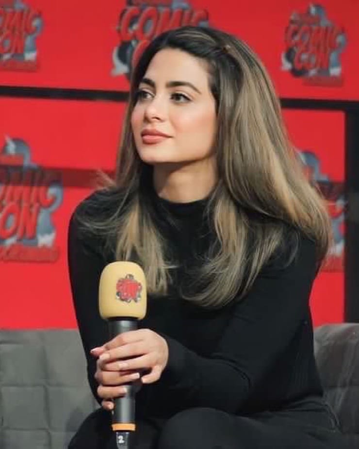 Picture of Emeraude Toubia