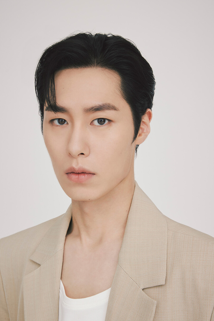 Picture of Jae-Wook Lee