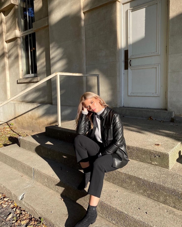 Picture of Kimberly Lynn Weiler