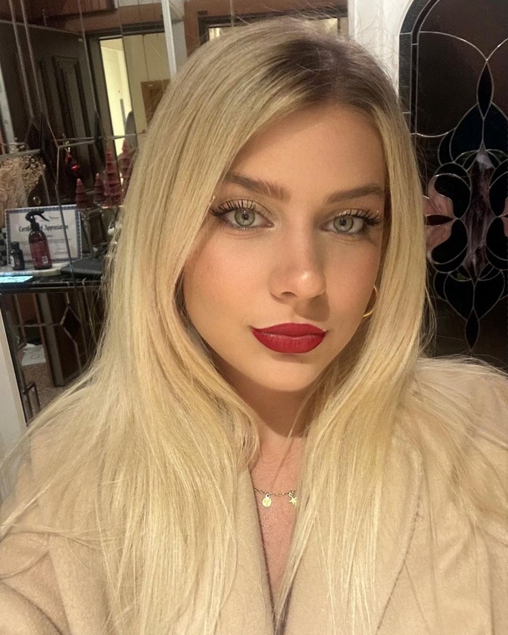 Irem Rodoplu picture