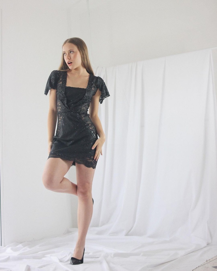 Gaby Letina picture