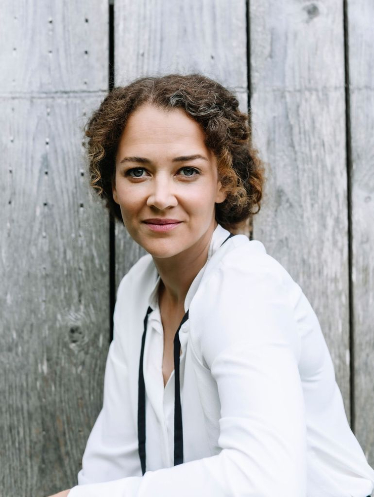 Picture of Oona-Devi Liebich