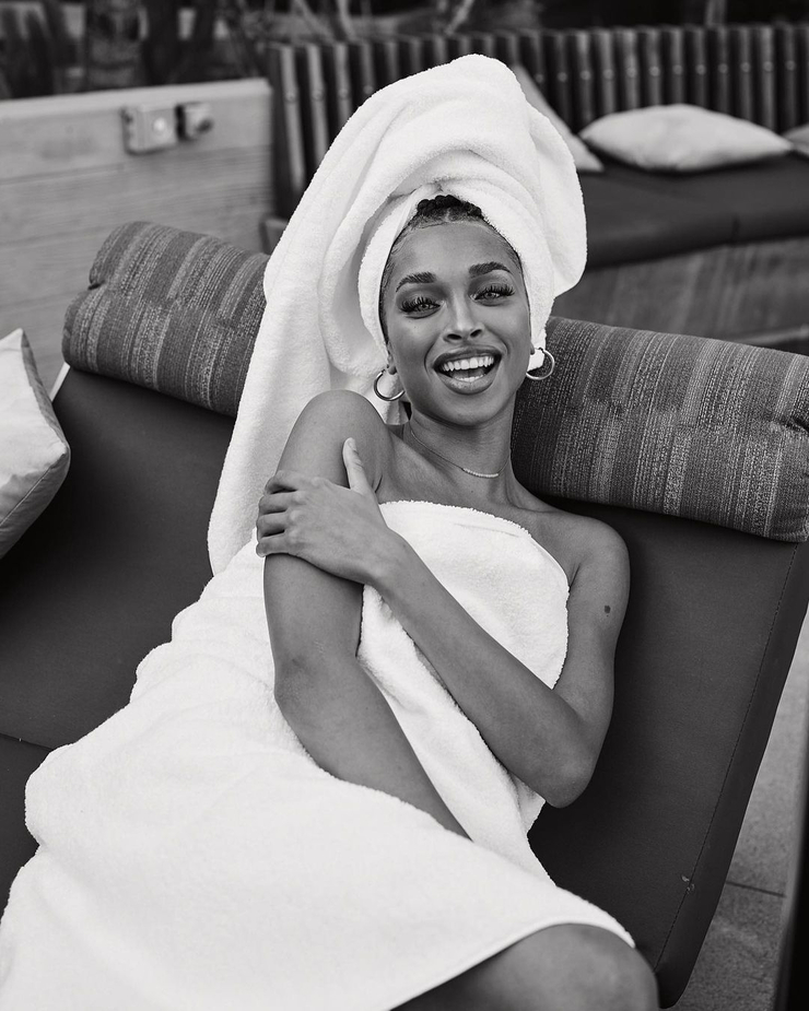 Image of Idania Hopkin