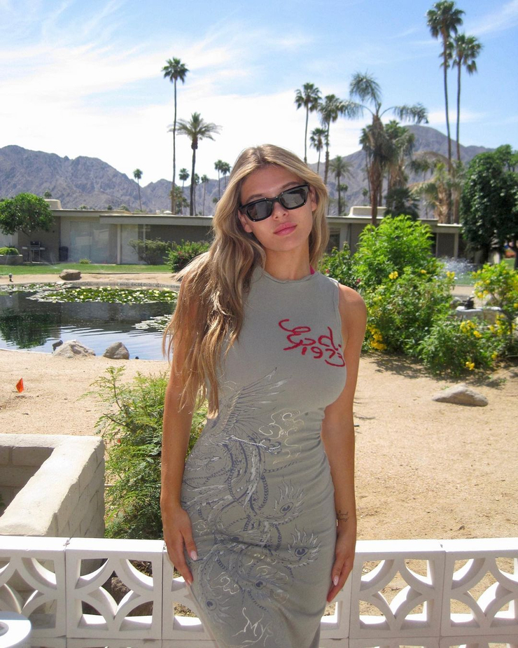 Picture of Victoria Lamas