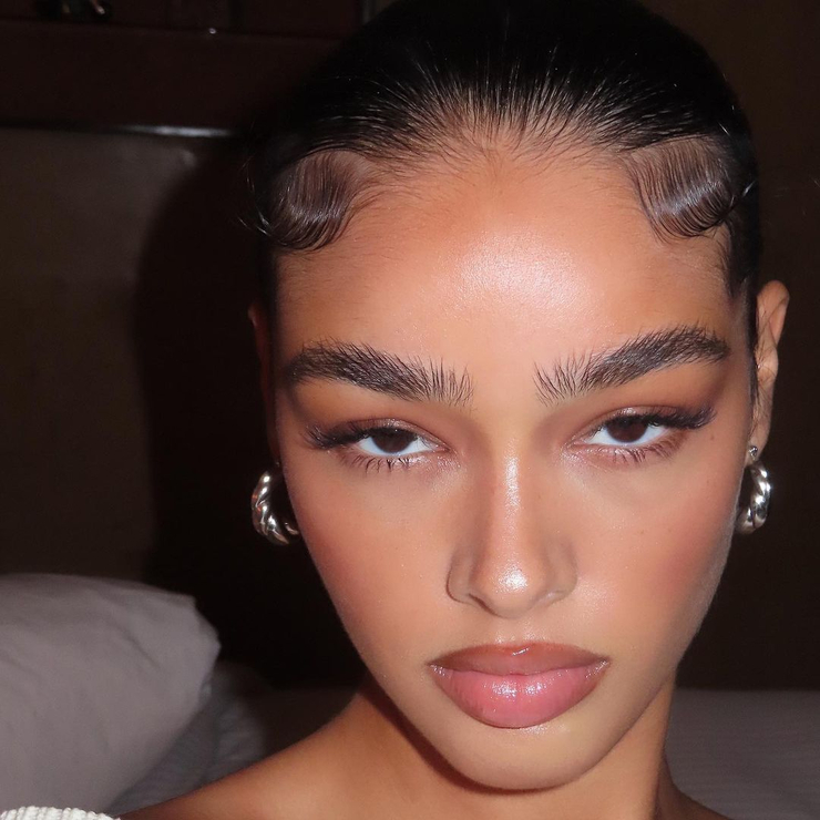 Picture of Alexis Carrington