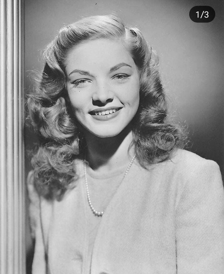 Lauren Bacall picture