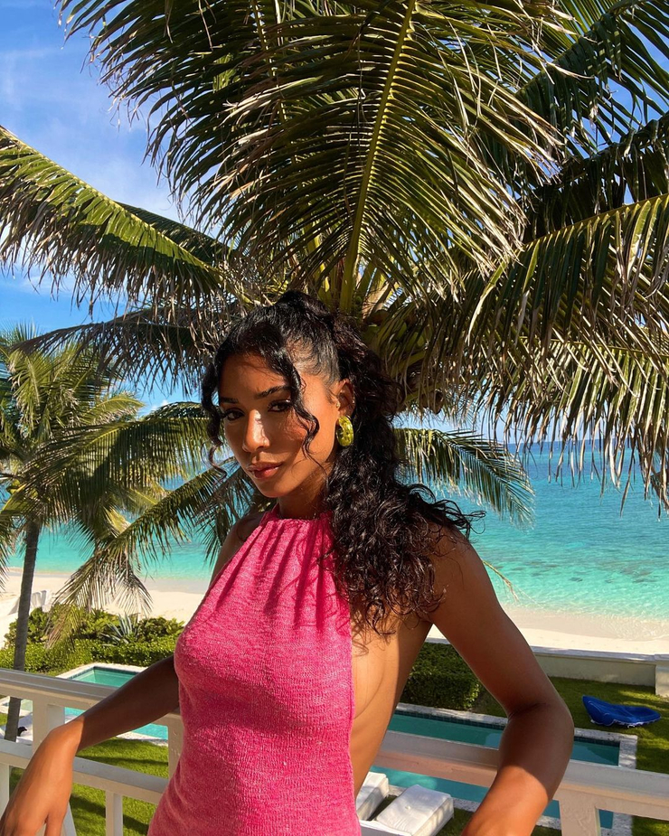 Image of Ally Rossel