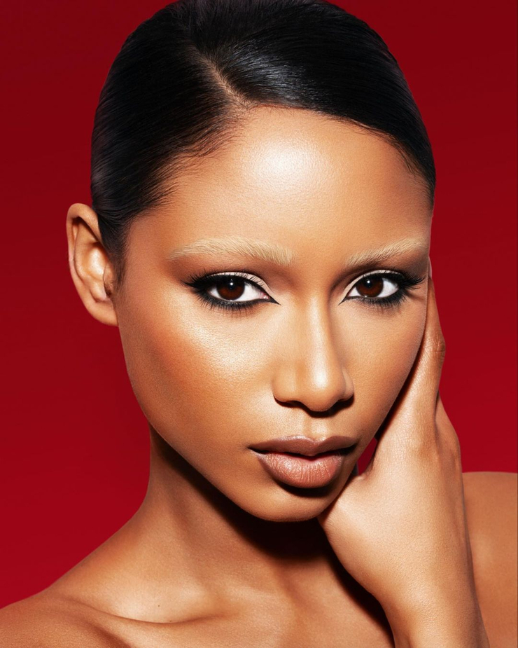 Picture of Ally Rossel