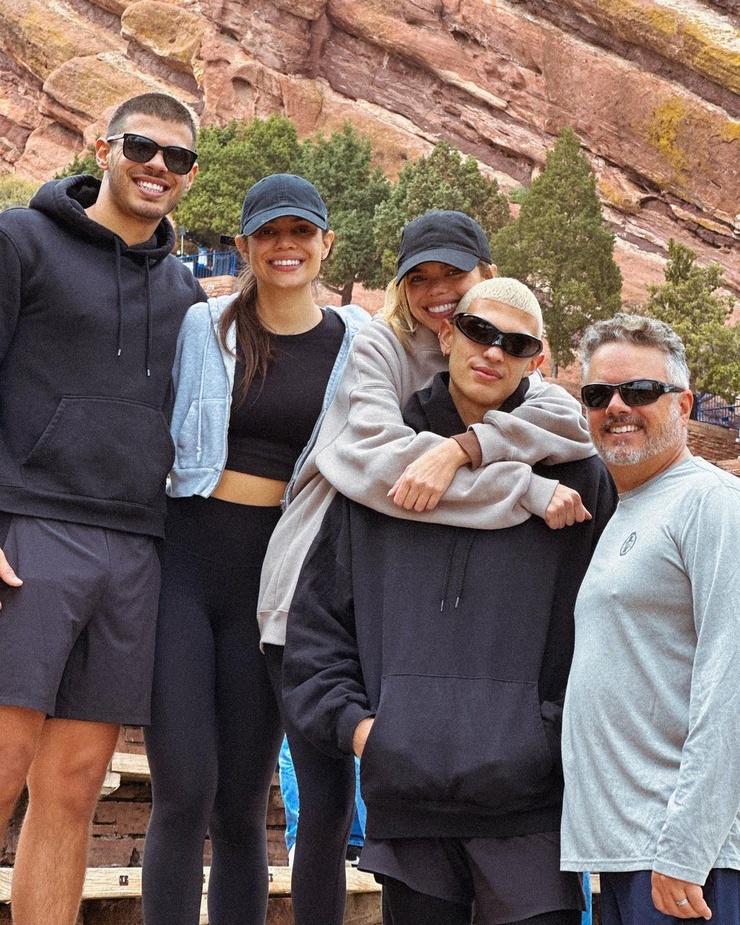 Picture of Alli Martinez