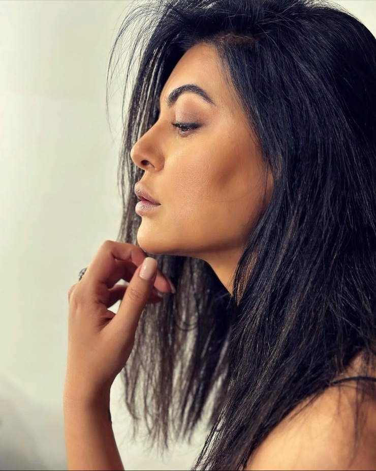 Sushmita Sen picture