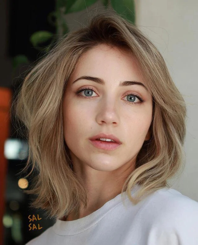 Picture of Emily Rudd