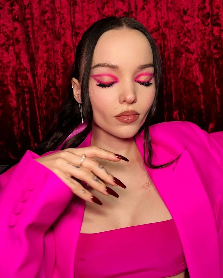 Dove Cameron picture