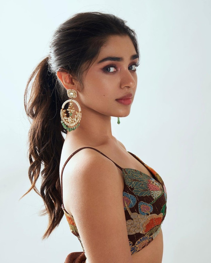 Picture of Krithi Shetty