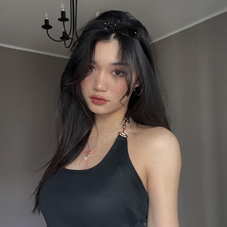 Picture of Nhung Hong