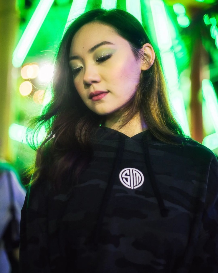 Picture of Fiona Fan