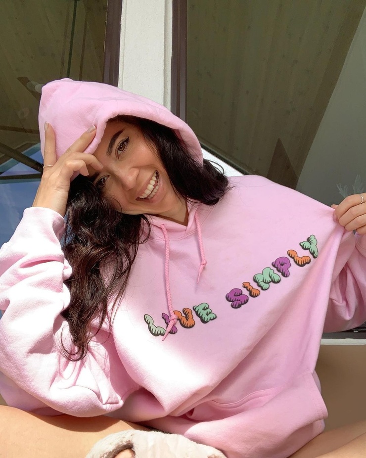 Picture of Maya Higa