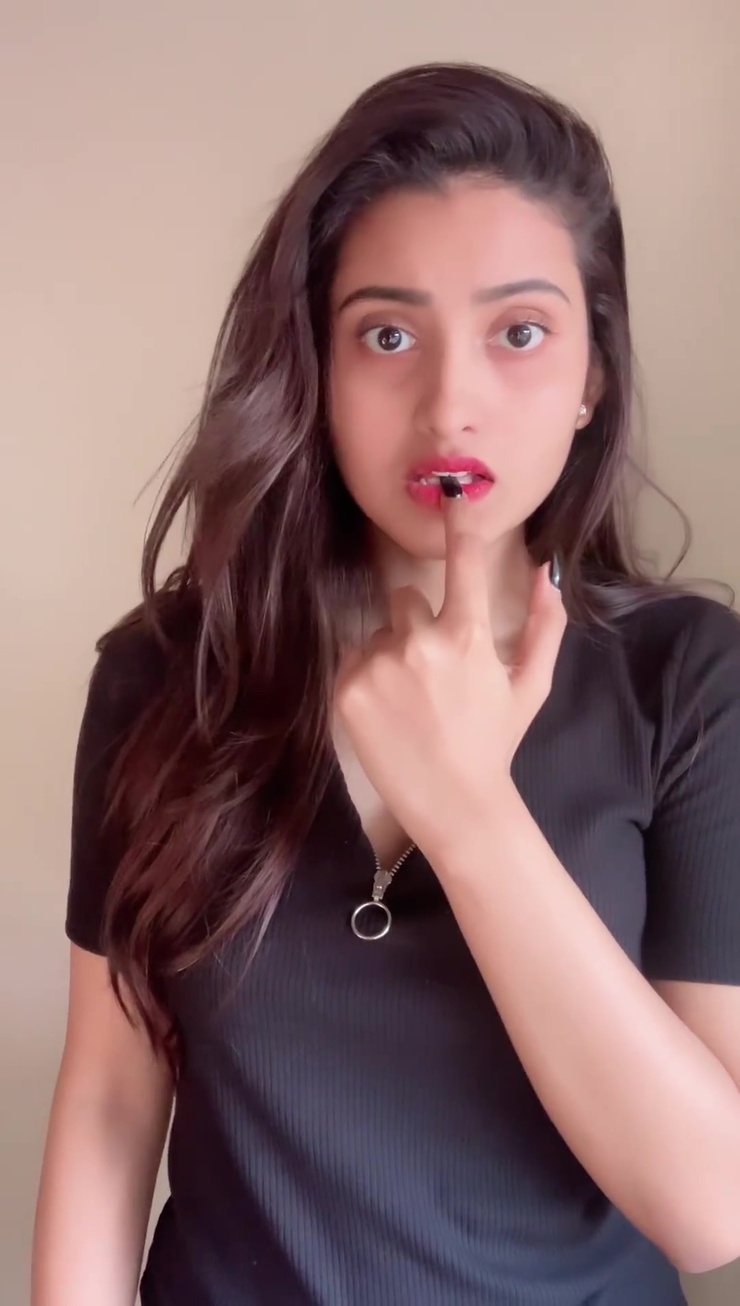 Deepika Pilli picture