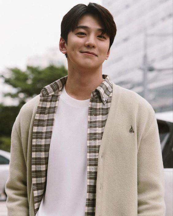 Picture of Min-Kyu Kim