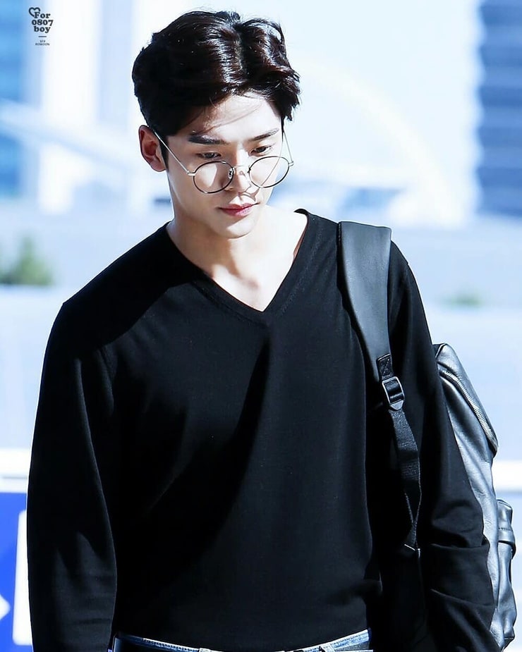 Picture of Kim Ro Woon