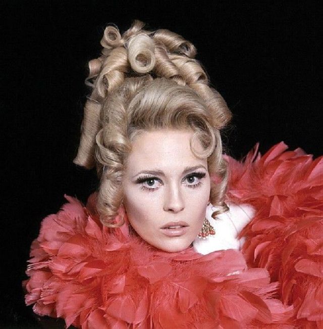 Picture of Faye Dunaway