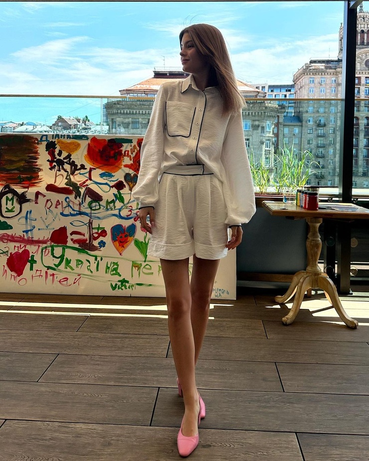 Dasha Komarova image