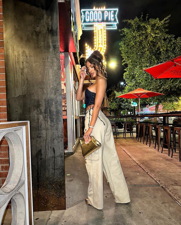 Picture of Sabrina Calvo