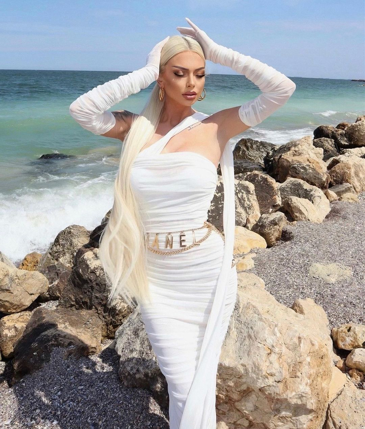 Picture of Adina Tatiana