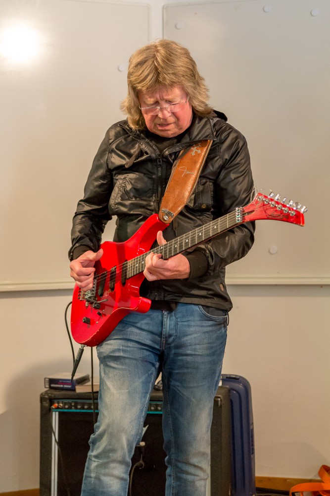 Picture of Janne Schaffer