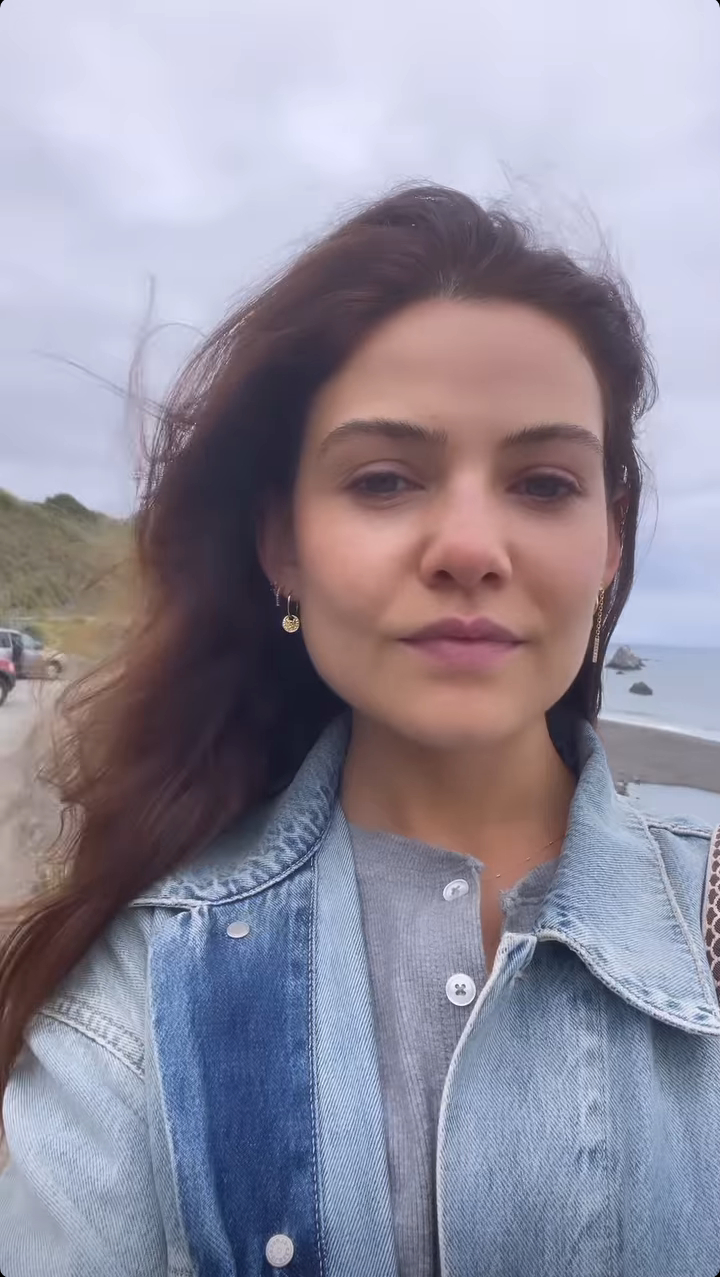 Picture of Danielle Campbell