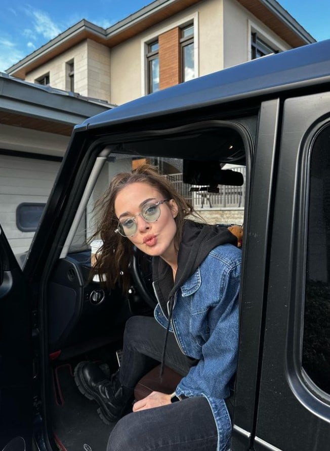 Picture of Bensu Soral