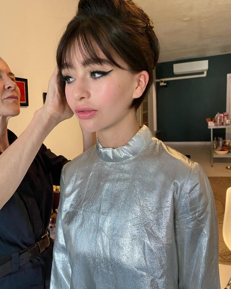 Picture of Malina Weissman
