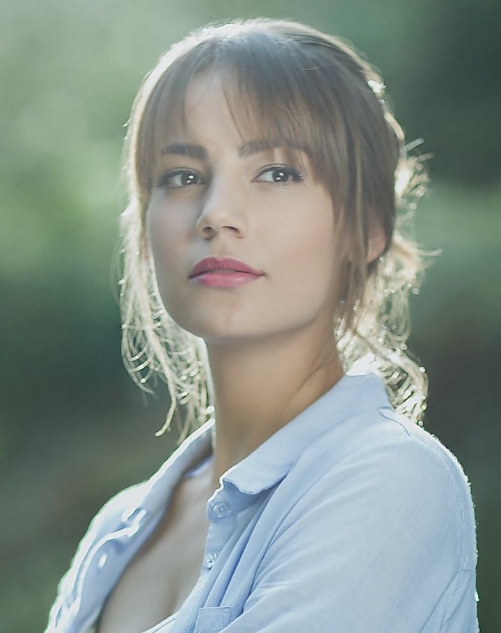 Image of Elizabeth Minott