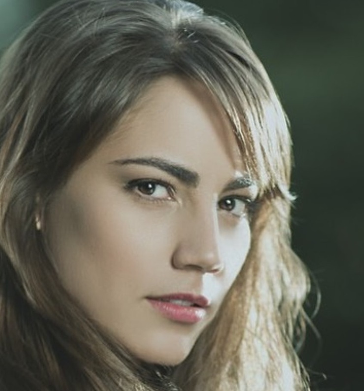 Elizabeth Minott picture