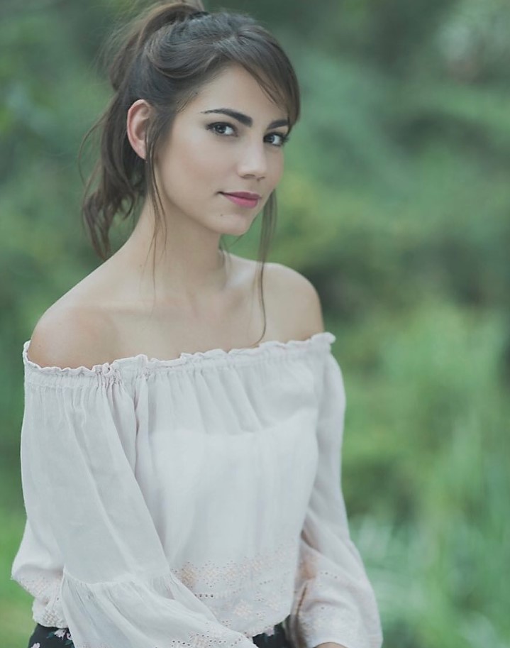 Picture of Elizabeth Minott