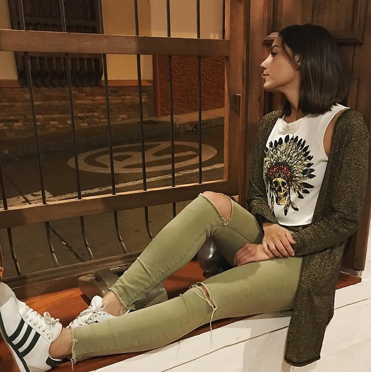 Image of Elizabeth Minott