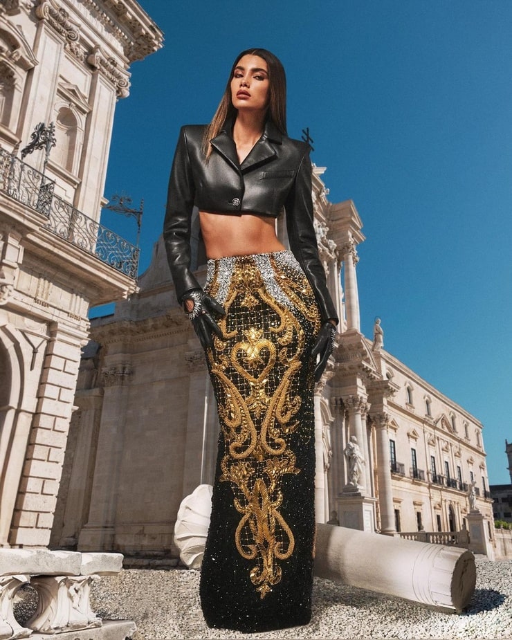 Picture of Cindy Mello