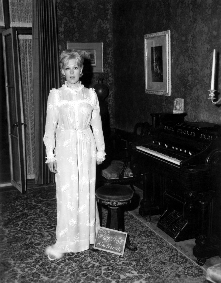 Picture of Kim Novak