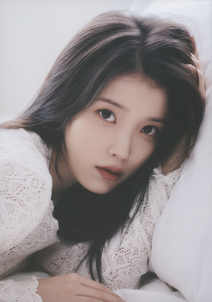 Picture of IU