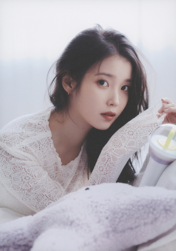 Picture of IU