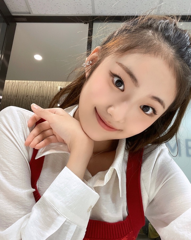 Shin-young Han picture