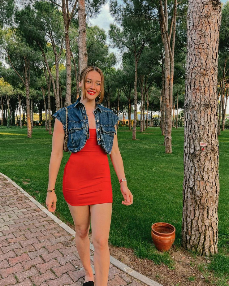 Picture of Zehra Güneş