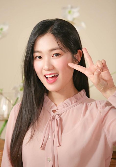 Picture of Kim Hye-Yoon