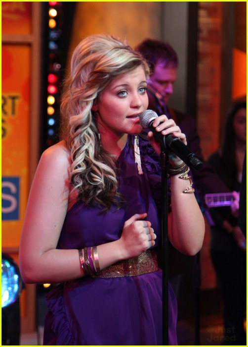 Picture of Lauren Alaina