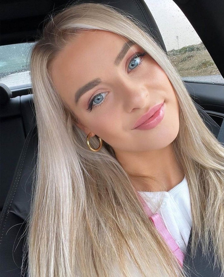 Picture of Elisa Becker