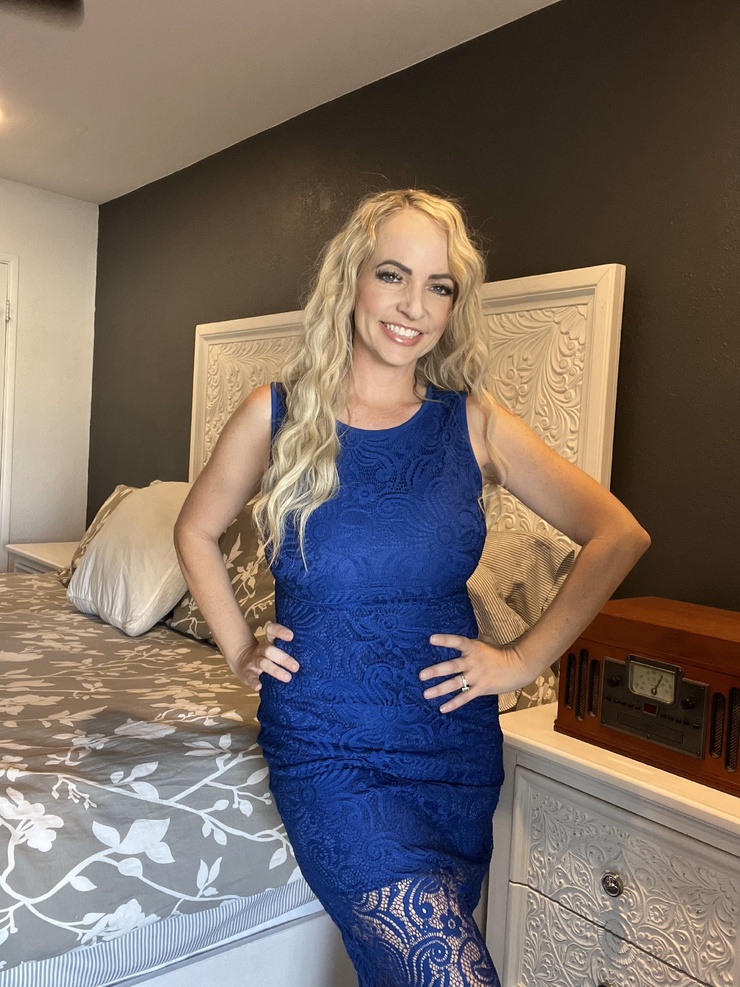 Listal - List the stuff you love! Movies, TV, music, games and books