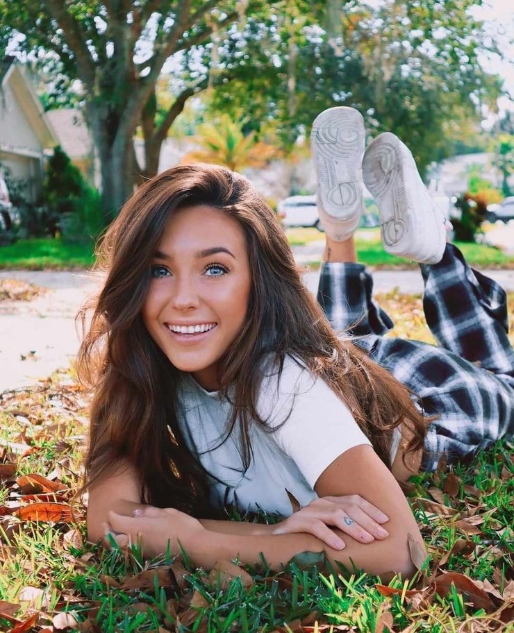 Picture of Taylor Alesia