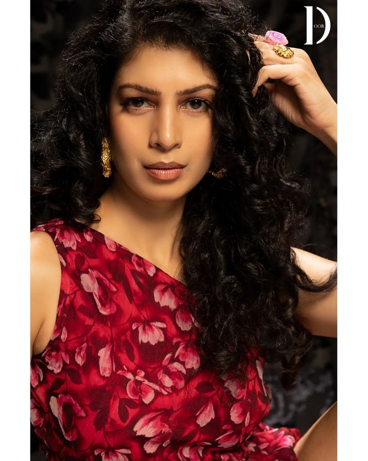 Tina Desai image