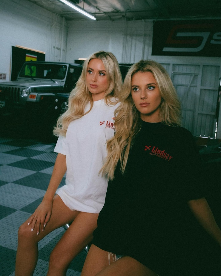 Picture of Lindsay Brewer