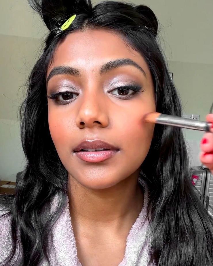 Picture of Charithra Chandran